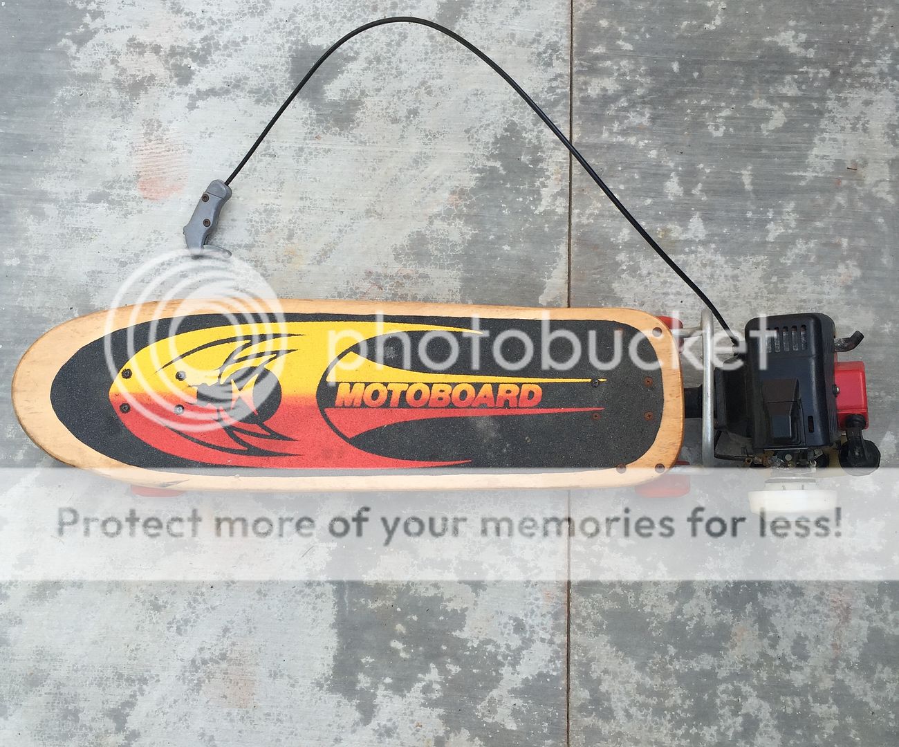 MOTOBOARD GASOLINE SKATEBOARD. USED. GAS MOTORIZED LONGBOARD MOTO BOARD ...